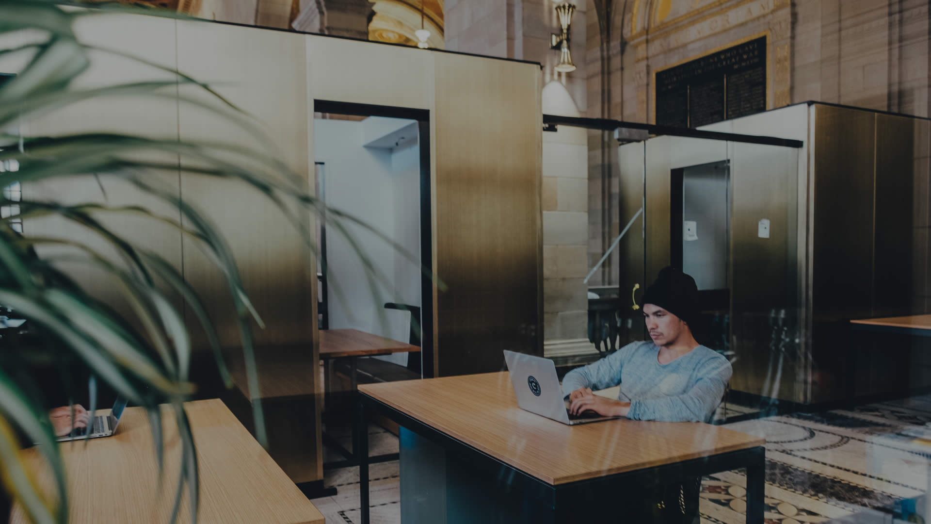 Modern Agency – Bulgaria Easy